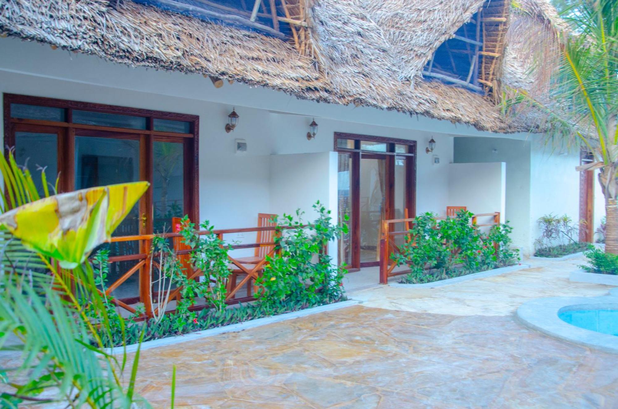 Zamu Beach Hotel | Zanzibar Safaris Tour | Zanzibar Island